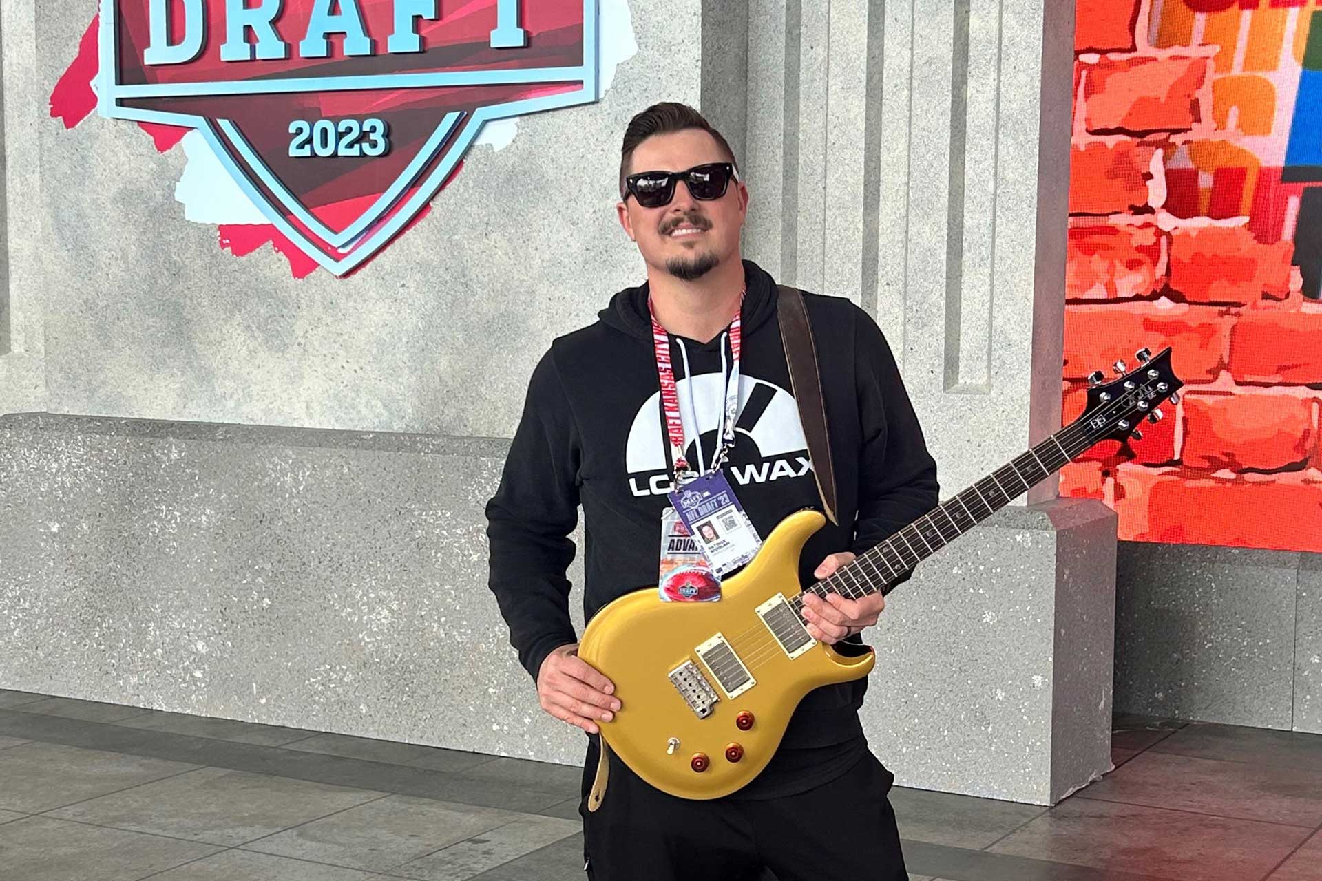 PRS Guitars presentes en la NFL - PRS Guitars México PRS Guitars México